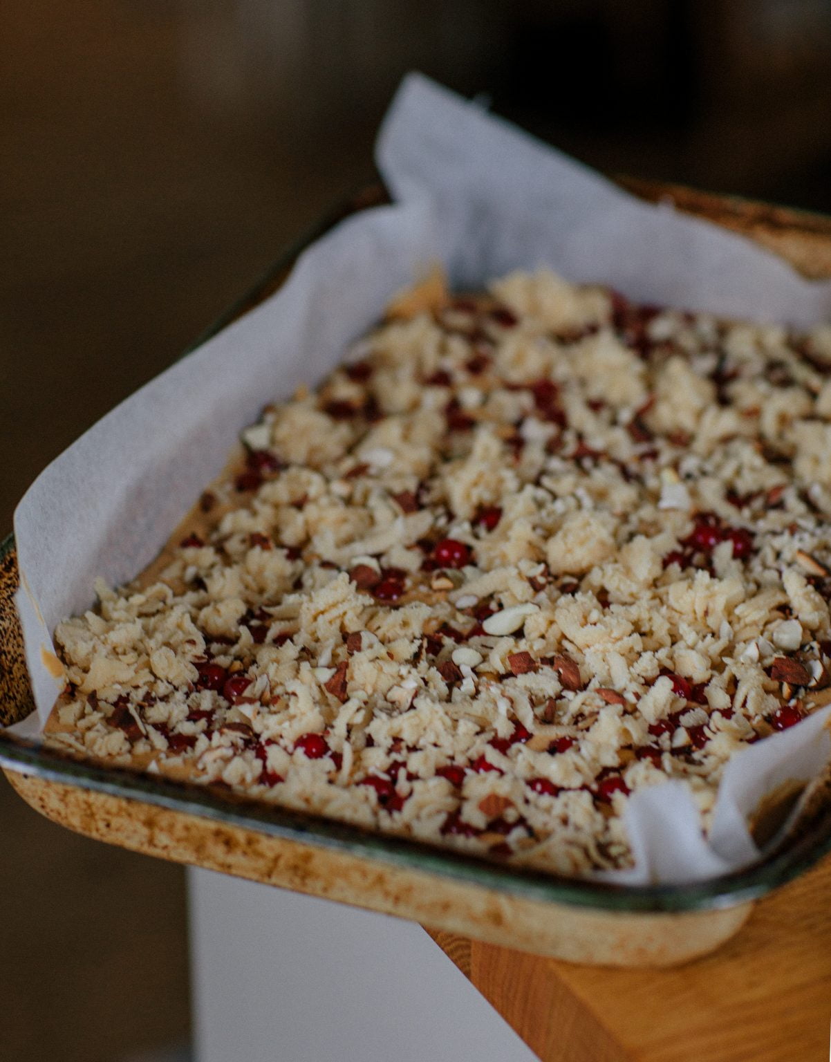 Vinbärskaka med mandelmassa - Claras recept, Fika & Bakat - UnderbaraClara